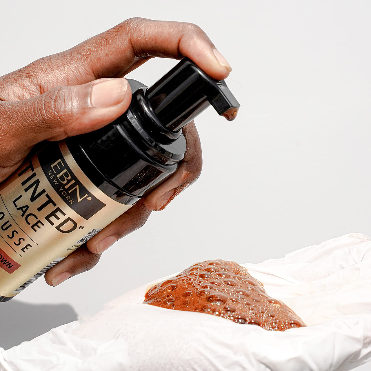 Tinted Lace Spray for Lace Wigs | EBIN NEW YORK